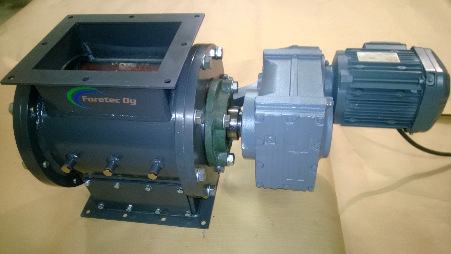 Rotary feeders :: Foretec Oy